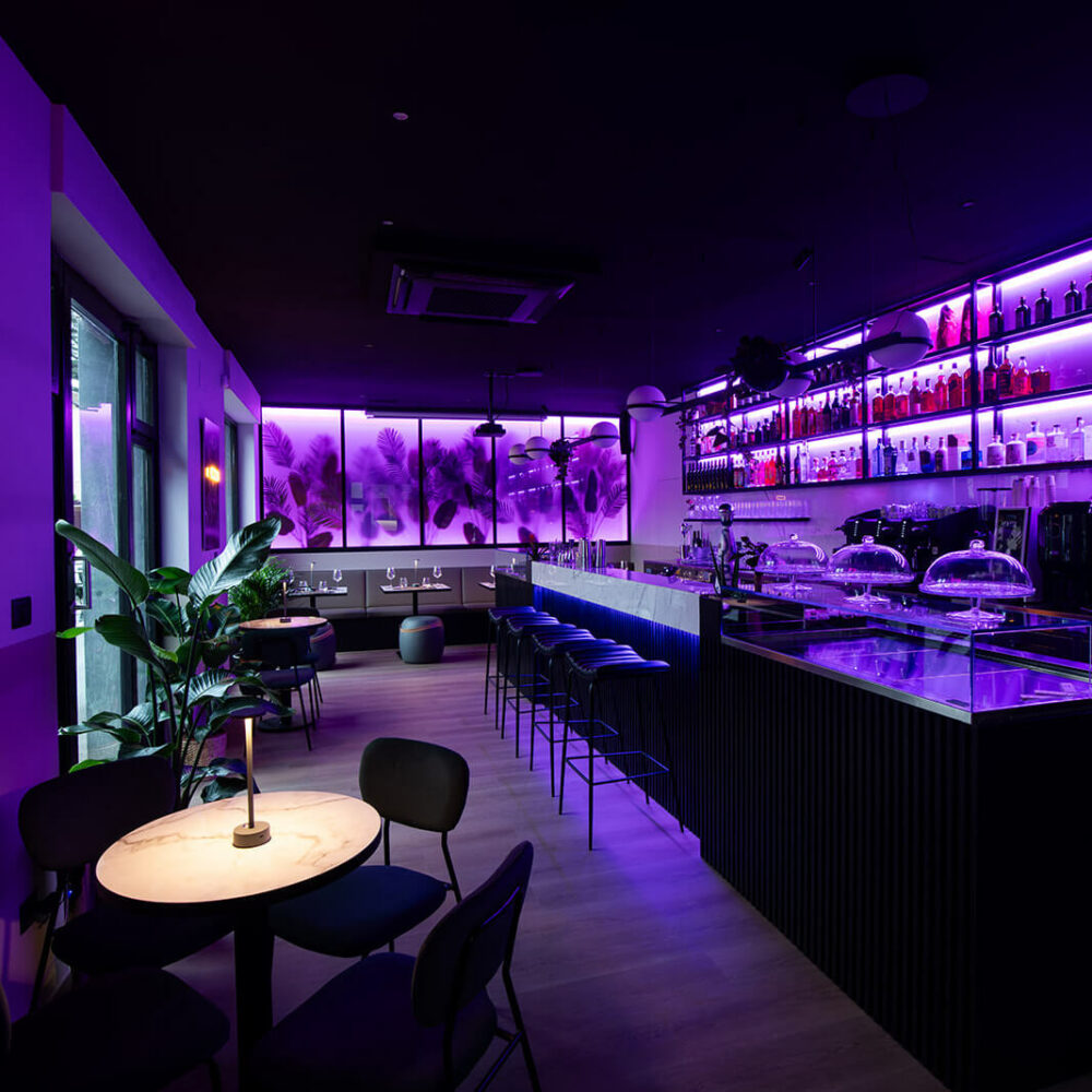 Illum - Sale and lighting design